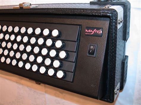 Akkordeonwerkstatt Dortmund Akkordeonwelt Chromatic Midi Master