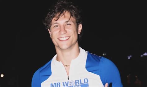 Ege Karabenli Boy Yaşı Merak Edildi Haber Jet