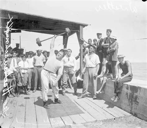 Wrestler George Hackenschmidt Pressing A Barbell Above His Head W Old Photo Eur 665 Picclick Fr