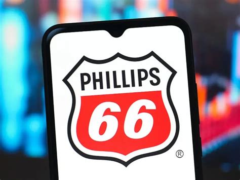 Phillips 66 Stock In Spotlight After Boardroom Battle With Elliott Ends