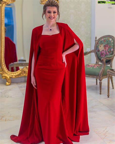 Baraa Al Zubaidi Wiki Biography Age Gallery Spouse And More