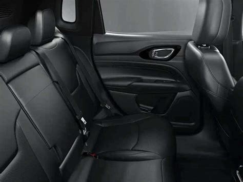 Jeep Compass Vs Chevy Blazer Findlay Chrysler Jeep Dodge Ram