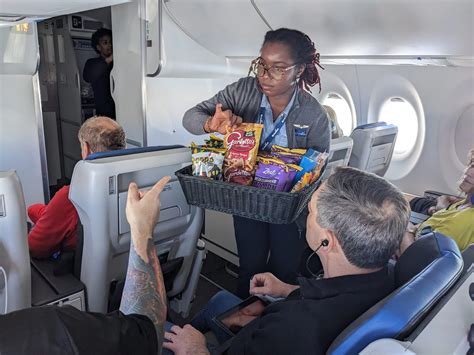 Breeze Unveils Ascent A New Take On Premium Seating Paxex Aero
