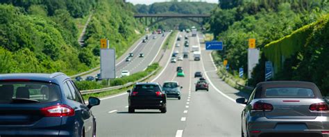 Das Ist Wie Auf Der Autobahn Stau Auf Der Autobahn Hapdd