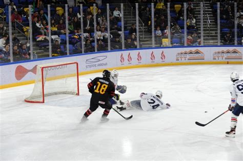 Хоккейн дэлхийн аваргын дөрөвдүгээр дивизионы тэмцээн өнөөдөр Мөсөн өргөөд эхэлнэ