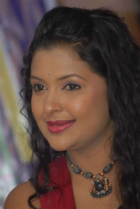 Jayashree Photos Pictures Wallpapers