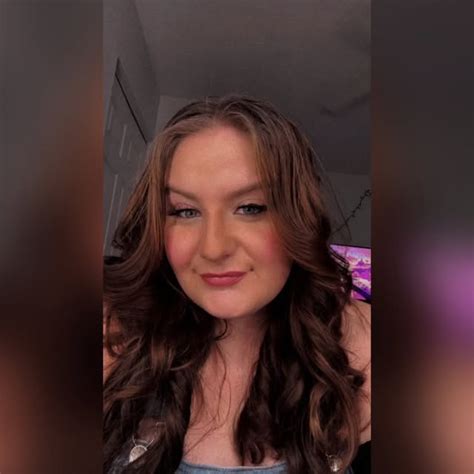 𝚑𝚊𝚗𝚗𝚊𝚑 ̈ Hannahdaniielle On Threads