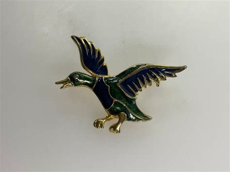Vintage Pin Brooch Gold Toned Duck Design With Blue A… Gem