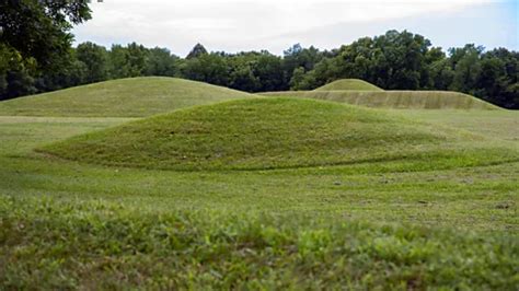 The Uss 2 000 Year Old Mystery Mounds