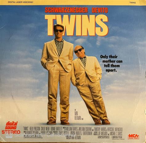 Twins Danny Devito Twins Arnold Schwarzenegger Saves Danny Devito