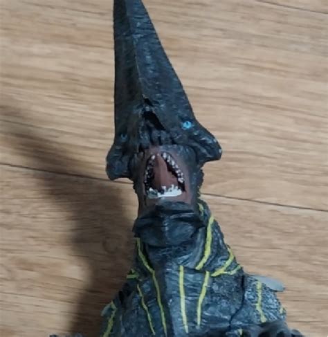 나와 한 살 더먹은 내 가장 오래된 굿즈 콜리colley