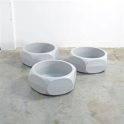 Large Hexagonal Planters Of The 1970s Vintage Design Point