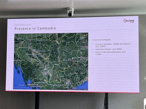 អ្នកឧកញ៉ា ហ៊ុន ឡាក់ ដឹកនាំប្រតិភូសមាគមឧកញ៉ាកម្ពុជា ចុះទស្សនកិច្ចក្រុមហ៊ុនជំនាញ