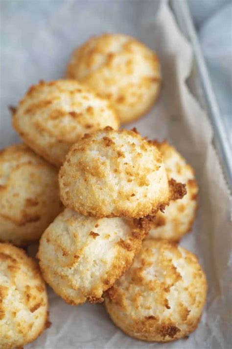 Easy Coconut Dessert Recipes Coconut Cream Pie Recipe I Heart