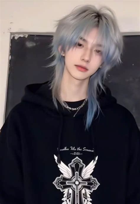 Ghim Của Hy Vương Trên Ghim Của Bạn Trong 2025 Cắt Tóc Tóc đẹp Dễ Thương