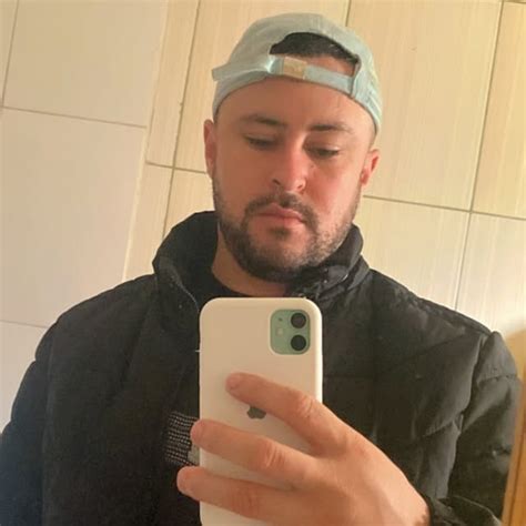 Daniel Duarte Danielduarte • Threads Say More