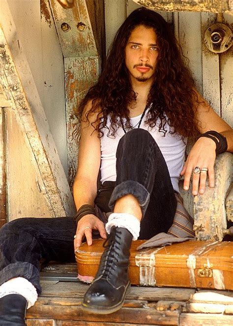 Pin By Chrissy Goodrich On ️chris Cornell ️ Chris Cornell Singer