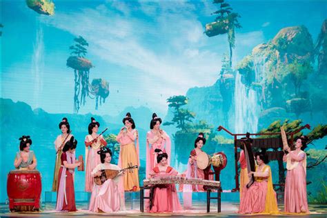 宝藏国乐邀你一同 俪人行”， 时代交响”中听见 中国节”音乐会中央民族乐团赵聪