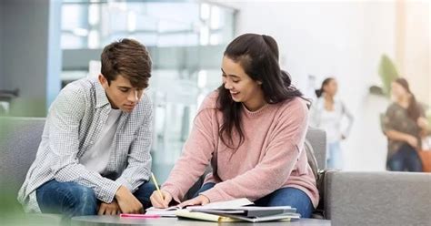 មានសង្សារក្មេង អ្នកនឹងទទួលបាន អត្ថប្រយោជន៍ ទាំង ៤ នេះ Khmerload Cambodia Latest News