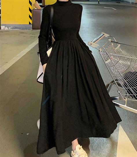 겨울원피스 고급스러운 햅번 스타일 허리 잘록 A라인 플레어 블랙 롱원피스 가을원피스 롱스커트 데일리페미닌산책데이트해외