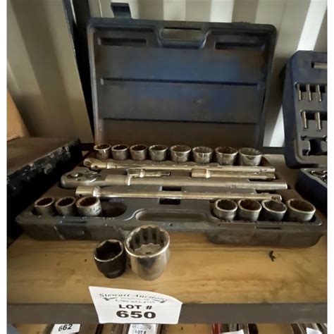 Westward Socket Set