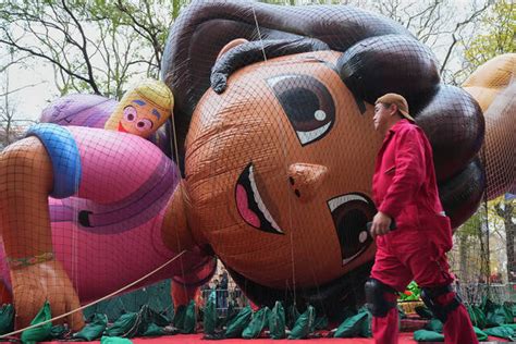 A Welcome Form Of Inflation Balloons Take Shape For Macys