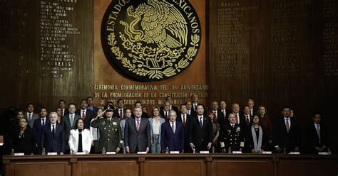 La Constitución Y El Presidencialismo