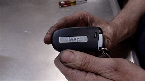 Replace Key Fob Battery 2019 Jeep Cherokee