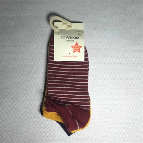 قیمت و خرید جوراب کالج مردانه ال سی وایکیکی مدل W2hc58z8 بسته 3 عددی