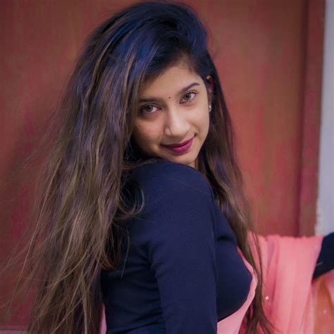 Divya Sharma Divyaofficia009 Snapchat Stories Spotlight And Lenses