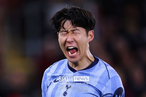 공짜된 손흥민 여름에 토트넘 떠날 수 있다입단 10년 이제 서로 갈 길 정해야 할 때