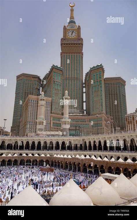 Skyline Con Abraj Al Bait Royal Clock Tower Makkah A La Mecca Arabia