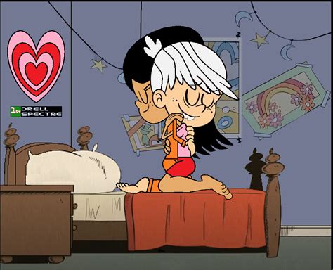 Stella And Lincoln Pajama Hugging By Firstdrellspectre On Deviantart