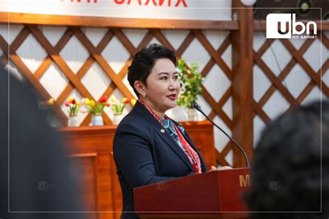 МУЗН ийн Ерөнхийлөгчөөр ГХ ны сайд Б Батцэцэг дэд ерөнхийлөгчөөр