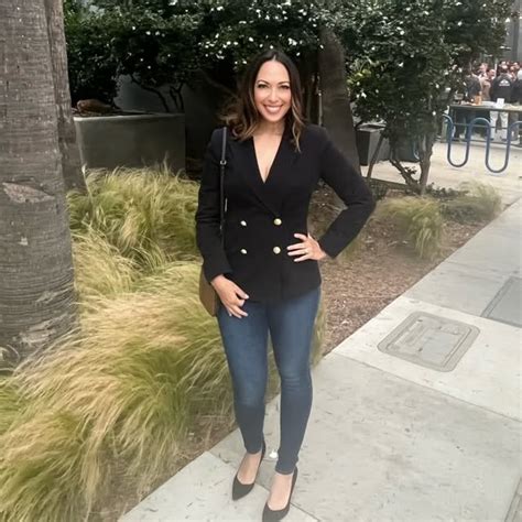 Alexis M Real Estate Agent Alexismendezrealestate • Threads Say More