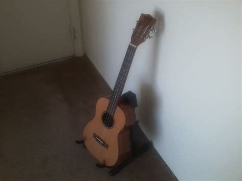Old Time Baritone Uke Home