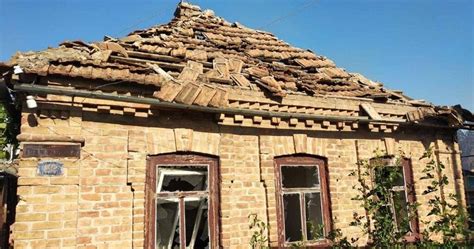 Обстріли на Запоріжжі За минулу добу надійшло 29 повідомлень про руйнування обєктів цивільної