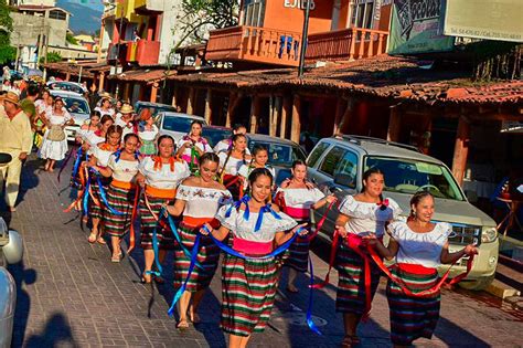Gobierno De Zihuatanejo Conmemora Día Internacional De La Lengua Materna