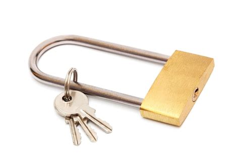 Premium Photo Padlock With Keys