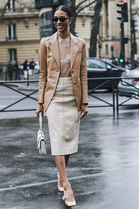 Monochrome Outfits How To Wear The Colorful Trend