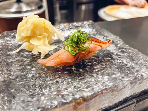 Shirokuros 2d Gimmick Is Worth A Closer Look—as Is The Sushi Review New York The Infatuation