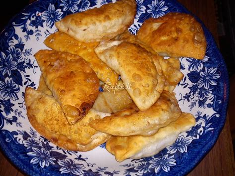 Mini čeburekai Receptas Receptailt