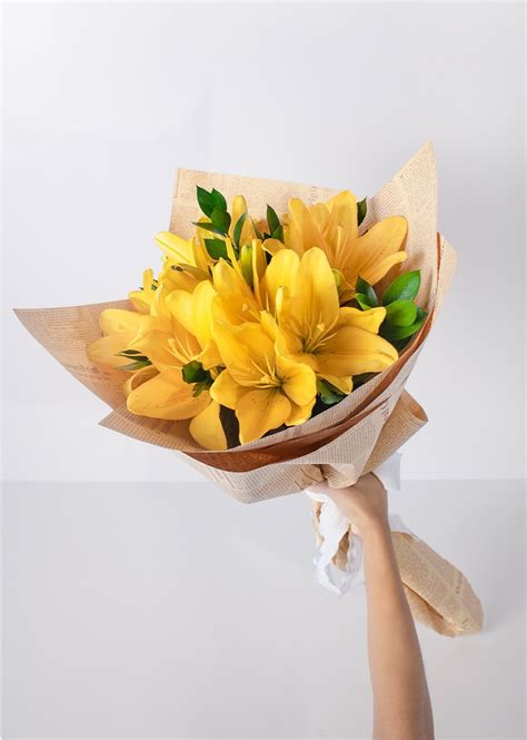 Sorprende A Tu Persona Especial Con Este Hermoso Ramo Lilys