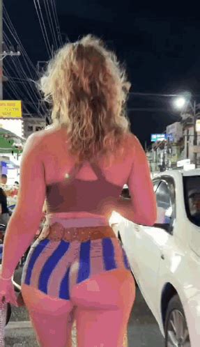 Sexy Butt Jiggle  Sexy Butt Jiggle Walking Discover And Share S