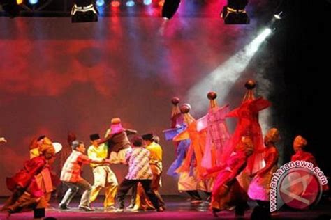 Lukah Gilo Dari Jambi Tampil Di Tmii Antara News Jambi