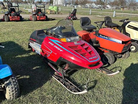 683 Polaris Indy 440 Snowmobile Bonnigson And Associates