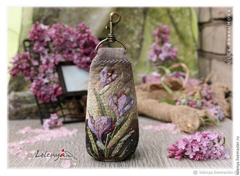 Японский пэчворк Ключница Весенние крокусы в интернет магазине Ярмарка Мастеров по цене 5000