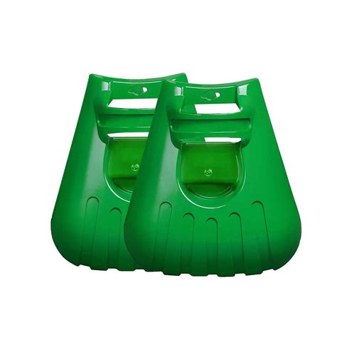 Lawn Debris Clearing Tool With Ergonomic Leaf Scoops