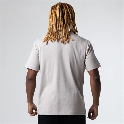 Basic Tee Concrete Edge Lifestyle