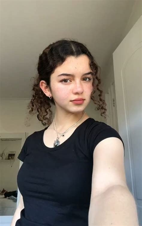 Curly Hair White Girl Brown Curly Hair Hairdos For Curly Hair Curly